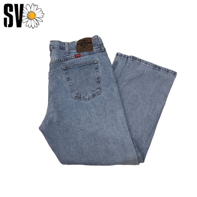 10 Levi’s, Lee, Wrangler jeans bundle of 7,5kg Wholesale Online | Best ...
